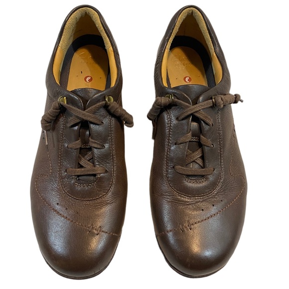 Clarks | Shoes | Clarks Brown Leather Shoes | Poshmark